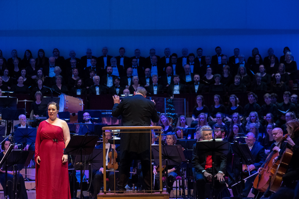 Royal Liverpool Philharmonic Orchestra and Choir, conducted by Ian ...
